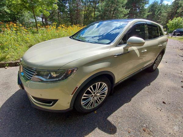 Brown Lincoln MKX 2016 in Vilnius, with an engine capacity of 2.69 L and mileage of 116 thousand km for 12500 €, photo 8 on AUTOMOTO.COM.LV