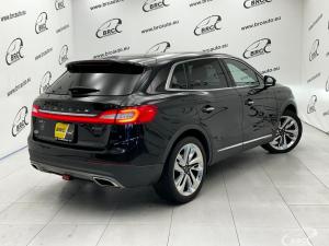 Lincoln MKX 2017 in Vilnius, with an engine capacity of 3.73 L and mileage of 168 thousand km for 14900 €, photo 3 on AUTOMOTO.COM.LV