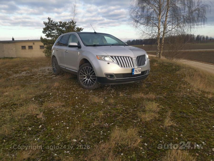 Grey Lincoln MKX 2011 in Jogeva, with an engine capacity of 3.70 L and mileage of 250 thousand km for 7800 €, photo 8 on AUTOMOTO.COM.LV