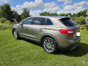 Grey Lincoln MKX 2017 in Vilnius, with an engine capacity of 3.73 L and mileage of 83 thousand km for 17000 €, photo 6 on AUTOMOTO.COM.LV