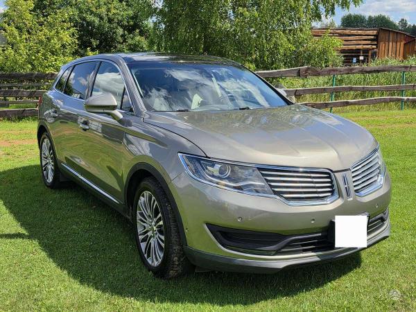 Grey Lincoln MKX 2017 in Vilnius, with an engine capacity of 3.73 L and mileage of 83 thousand km for 17000 €, photo 6 on AUTOMOTO.COM.LV
