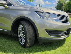 Grey Lincoln MKX 2017 in Vilnius, with an engine capacity of 3.73 L and mileage of 83 thousand km for 17000 €, photo 8 on AUTOMOTO.COM.LV