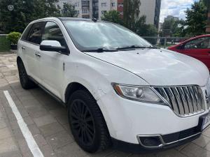 Balts Lincoln MKX 2012 Viļņa, ar dzinēja tilpumu 3.70 L un nobraukumu 278 tūkst. km par 2600 €, foto 3 vietnē AUTOMOTO.COM.LV