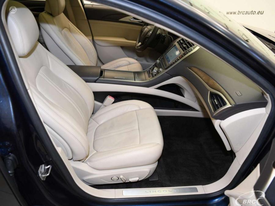 Blue Lincoln MKZ 2017 in Vilnius, with an engine capacity of 2.00 L and mileage of 230 thousand km for 8990 €, photo 7 on AUTOMOTO.COM.LV