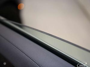 Blue Lincoln MKZ 2017 in Vilnius, with an engine capacity of 2.00 L and mileage of 230 thousand km for 8990 €, photo 12 on AUTOMOTO.COM.LV