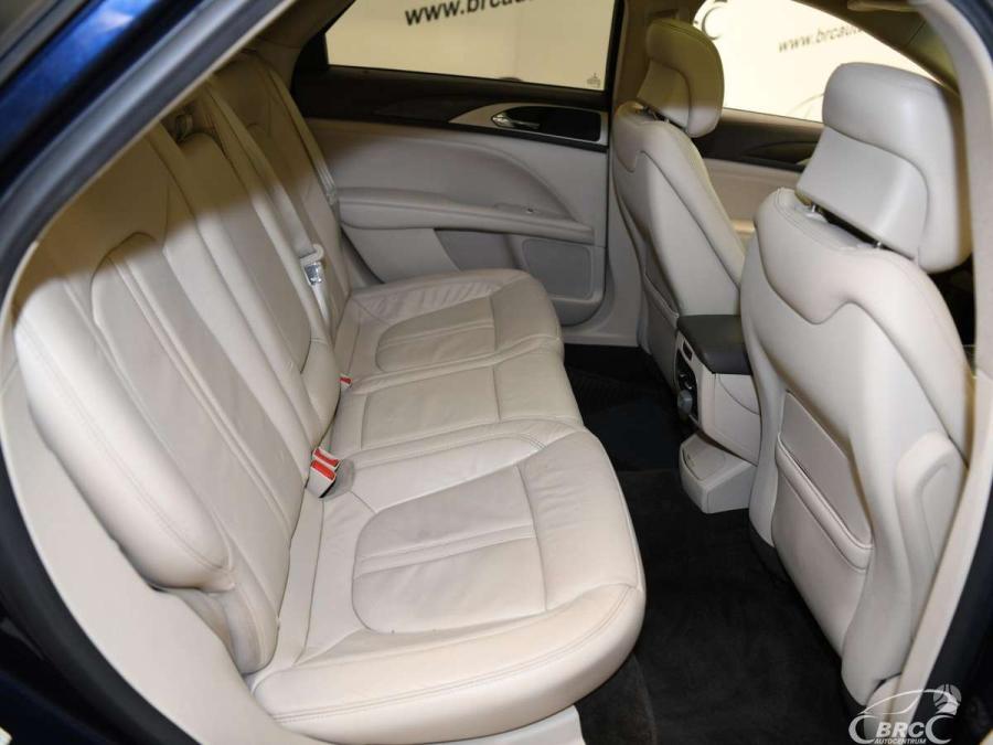 Blue Lincoln MKZ 2017 in Vilnius, with an engine capacity of 2.00 L and mileage of 230 thousand km for 8990 €, photo 14 on AUTOMOTO.COM.LV