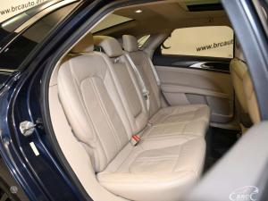 Blue Lincoln MKZ 2017 in Vilnius, with an engine capacity of 2.00 L and mileage of 230 thousand km for 8990 €, photo 15 on AUTOMOTO.COM.LV