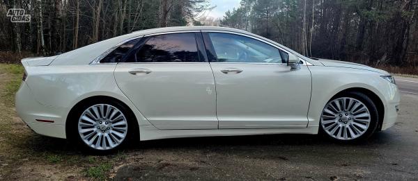 Lincoln MKZ 2015 in Kretinga, with an engine capacity of 3.70 L and mileage of 132 thousand km for 9999 €, photo 5 on AUTOMOTO.COM.LV