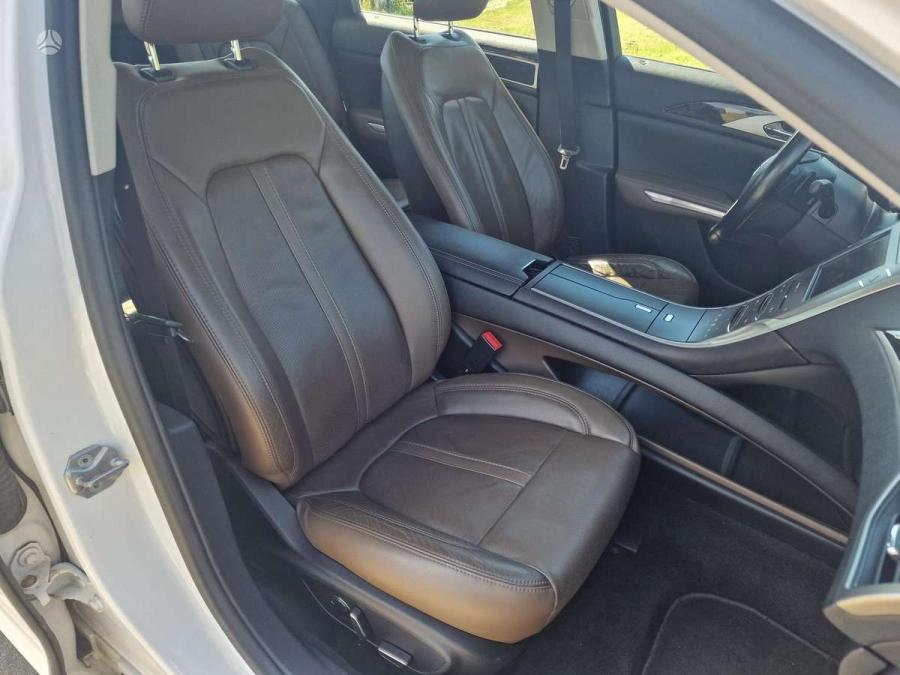 Balts Lincoln MKZ 2016 Kauņa, ar dzinēja tilpumu 3.73 L un nobraukumu 73 tūkst. km par 7490 €, foto 23 vietnē AUTOMOTO.COM.LV