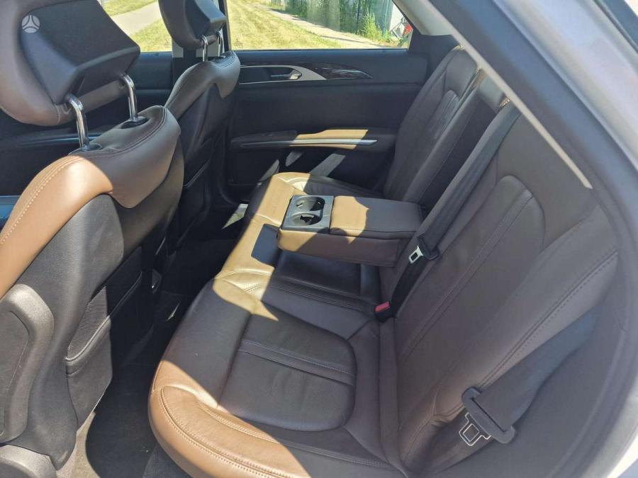 Balts Lincoln MKZ 2016 Kauņa, ar dzinēja tilpumu 3.73 L un nobraukumu 73 tūkst. km par 7490 €, foto 25 vietnē AUTOMOTO.COM.LV