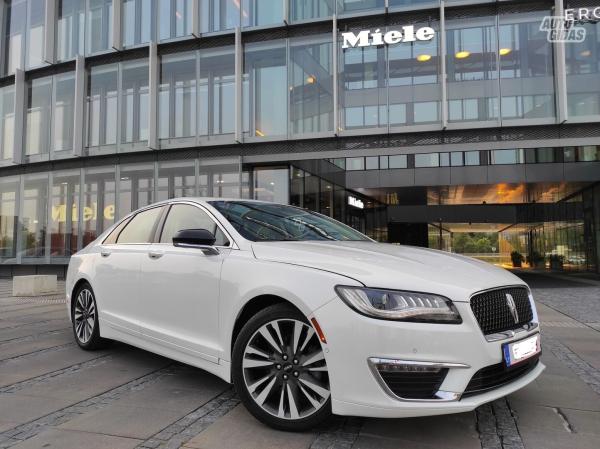 Balts Lincoln MKZ 2019 Viļņa, ar dzinēja tilpumu 2.00 L un nobraukumu 45 tūkst. km par 17950 €, foto 1 vietnē AUTOMOTO.COM.LV