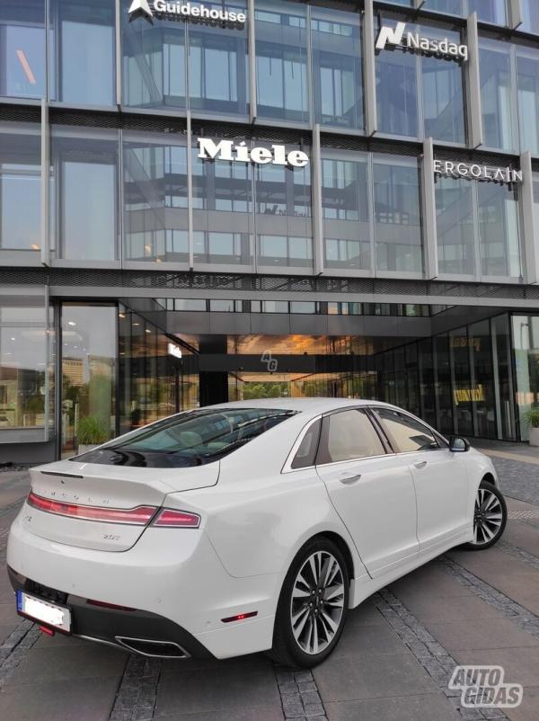 Balts Lincoln MKZ 2019 Viļņa, ar dzinēja tilpumu 2.00 L un nobraukumu 45 tūkst. km par 17950 €, foto 3 vietnē AUTOMOTO.COM.LV