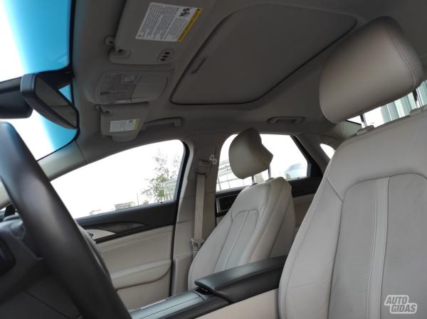 Balts Lincoln MKZ 2019 Viļņa, ar dzinēja tilpumu 2.00 L un nobraukumu 45 tūkst. km par 17950 €, foto 6 vietnē AUTOMOTO.COM.LV