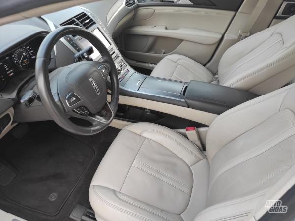 Balts Lincoln MKZ 2019 Viļņa, ar dzinēja tilpumu 2.00 L un nobraukumu 45 tūkst. km par 17950 €, foto 10 vietnē AUTOMOTO.COM.LV