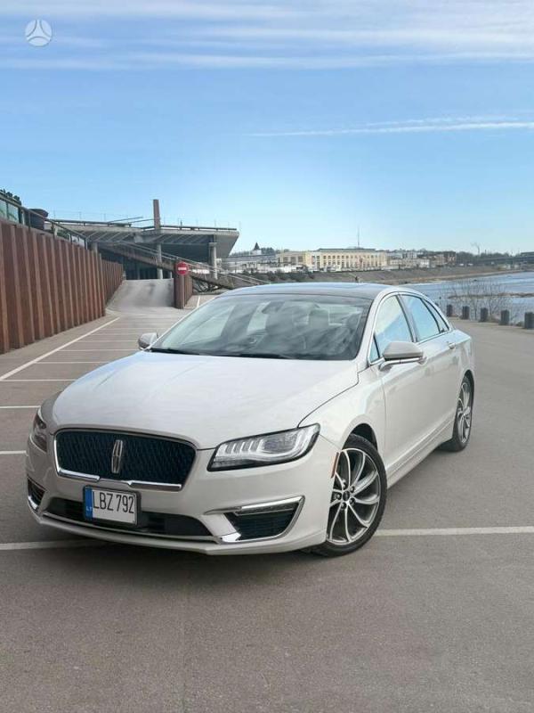 Balts Lincoln MKZ 2019 Kauņa, ar dzinēja tilpumu 2.00 L un nobraukumu 74 tūkst. km par 15000 €, foto 1 vietnē AUTOMOTO.COM.LV