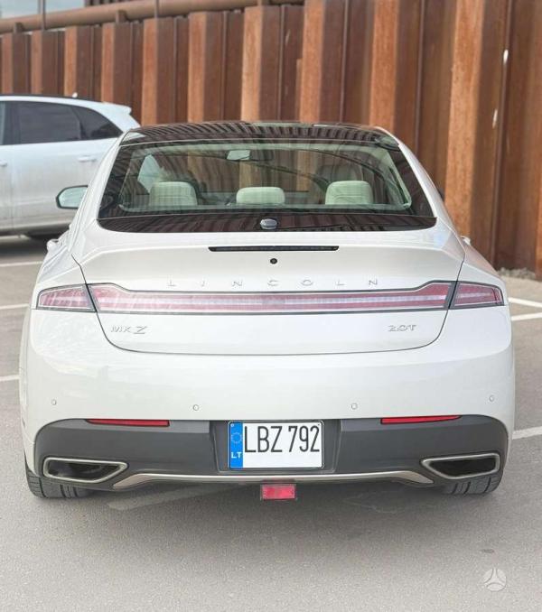 Balts Lincoln MKZ 2019 Kauņa, ar dzinēja tilpumu 2.00 L un nobraukumu 74 tūkst. km par 15000 €, foto 5 vietnē AUTOMOTO.COM.LV