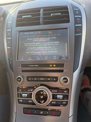 Balts Lincoln MKZ 2019 Kauņa, ar dzinēja tilpumu 2.00 L un nobraukumu 74 tūkst. km par 15000 €, foto 8 vietnē AUTOMOTO.COM.LV