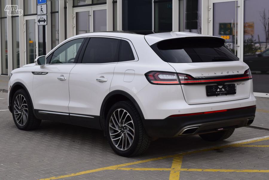 White Lincoln Nautilus 2019 in Vilnius, with an engine capacity of 2.00 L and mileage of 170 thousand km for 22950 €, photo 7 on AUTOMOTO.COM.LV
