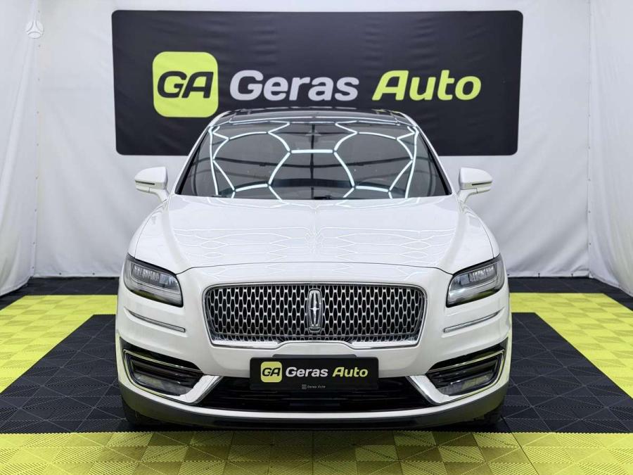 White Lincoln Nautilus 2019 in Vilnius, with an engine capacity of 2.00 L and mileage of 170 thousand km for 23990 €, photo 8 on AUTOMOTO.COM.LV