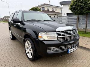 Melns Lincoln Navigator 2013 Rīga, ar dzinēja tilpumu 5.30 L un nobraukumu 175 tūkst. km par 12900 €, foto 6 vietnē AUTOMOTO.COM.LV