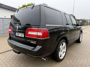 Melns Lincoln Navigator 2013 Rīga, ar dzinēja tilpumu 5.30 L un nobraukumu 175 tūkst. km par 12900 €, foto 8 vietnē AUTOMOTO.COM.LV