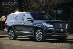Zils Lincoln Navigator 2019 Rīga, ar dzinēja tilpumu 3.50 L un nobraukumu 155 tūkst. km par 42500 €, foto  vietnē AUTOMOTO.COM.LV
