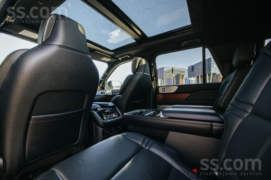 Zils Lincoln Navigator 2019 Rīga, ar dzinēja tilpumu 3.50 L un nobraukumu 155 tūkst. km par 42500 €, foto 21 vietnē AUTOMOTO.COM.LV