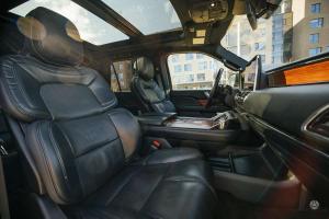 Zils Lincoln Navigator 2019 Rīga, ar dzinēja tilpumu 3.50 L un nobraukumu 155 tūkst. km par 39500 €, foto 15 vietnē AUTOMOTO.COM.LV