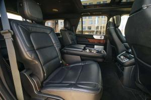 Zils Lincoln Navigator 2019 Rīga, ar dzinēja tilpumu 3.50 L un nobraukumu 155 tūkst. km par 39500 €, foto 17 vietnē AUTOMOTO.COM.LV
