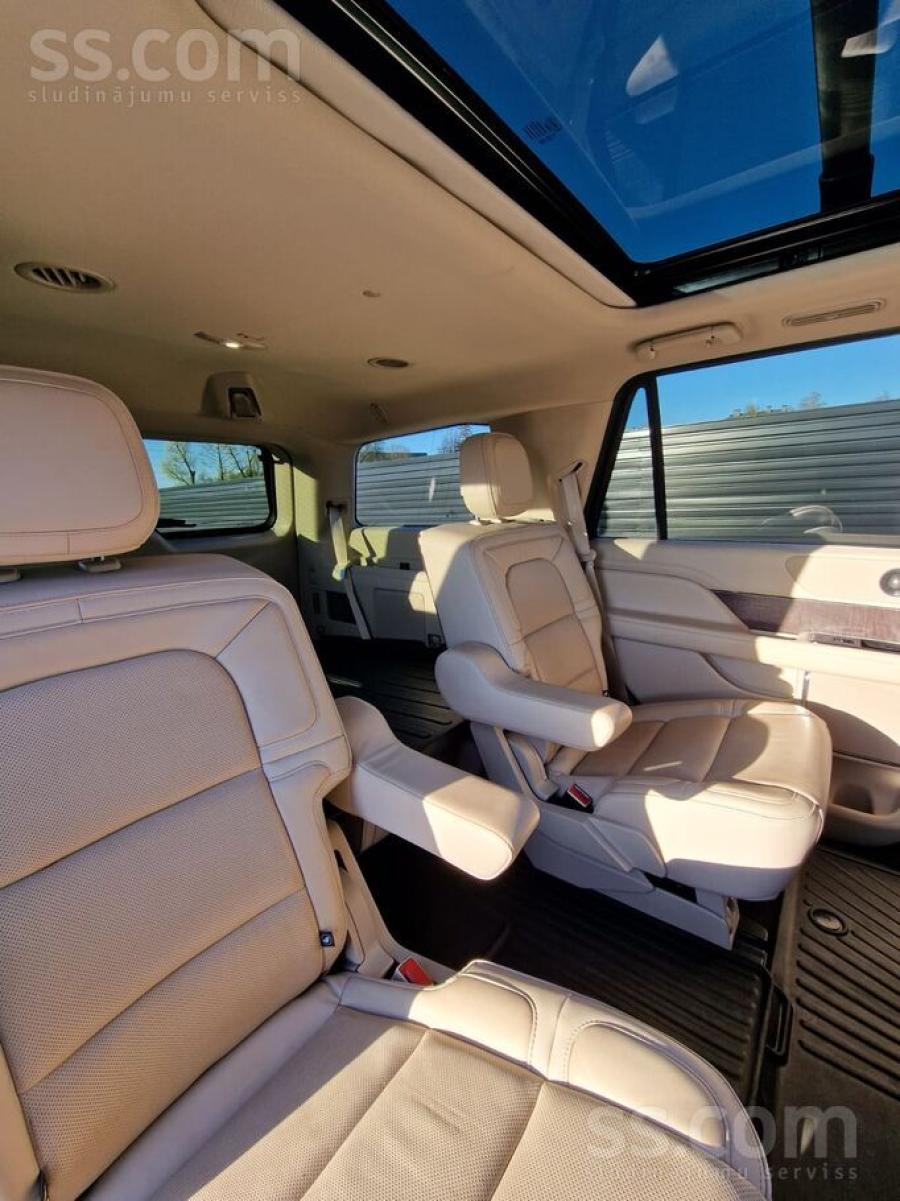 Lincoln Navigator 2018 Rīga, ar dzinēja tilpumu 3.50 L un nobraukumu 230 tūkst. km par 32500 €, foto 14 vietnē AUTOMOTO.COM.LV