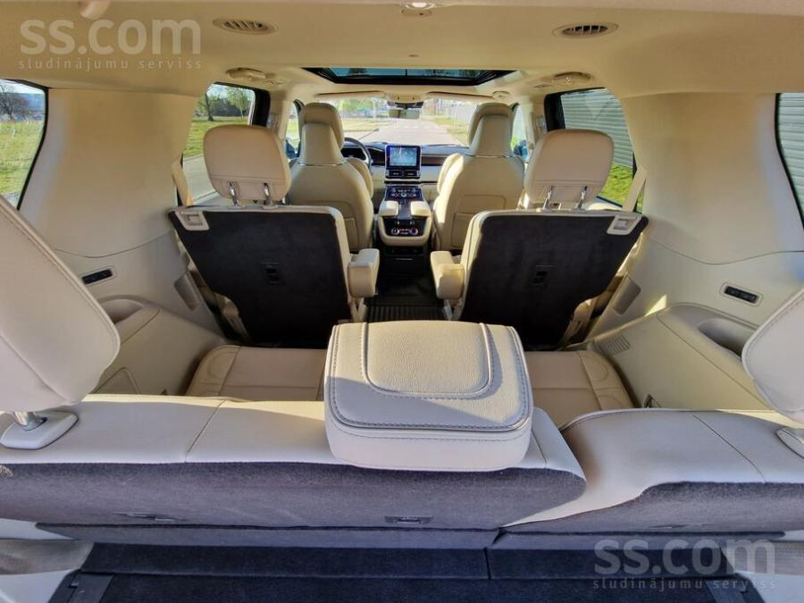 Lincoln Navigator 2018 Rīga, ar dzinēja tilpumu 3.50 L un nobraukumu 230 tūkst. km par 32500 €, foto 21 vietnē AUTOMOTO.COM.LV
