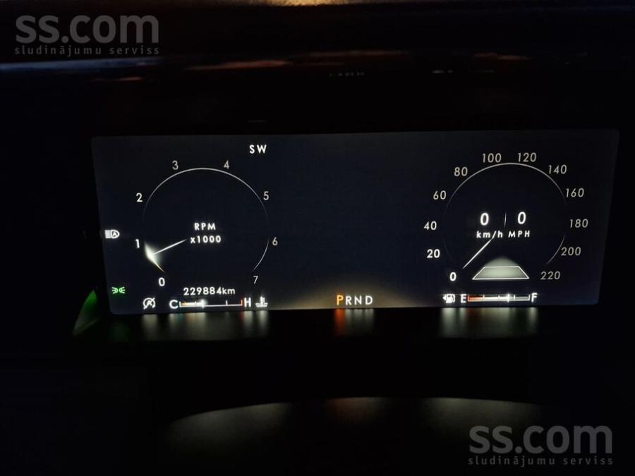 Lincoln Navigator 2018 Rīga, ar dzinēja tilpumu 3.50 L un nobraukumu 230 tūkst. km par 32500 €, foto 35 vietnē AUTOMOTO.COM.LV