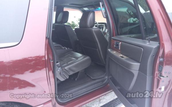 Sarkans Lincoln Navigator 2010 Tallina, ar dzinēja tilpumu 5.40 L un nobraukumu 237 tūkst. km par 13000 €, foto 11 vietnē AUTOMOTO.COM.LV