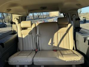 Lincoln Navigator 2005 Narva, ar dzinēja tilpumu 5.40 L un nobraukumu 323 tūkst. km par 4000 €, foto 14 vietnē AUTOMOTO.COM.LV