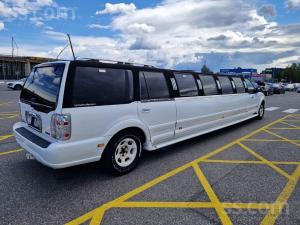 Balts Lincoln Navigator 1998 Rīga, ar dzinēja tilpumu 5.40 L un nobraukumu 129 tūkst. km par 13300 €, foto 5 vietnē AUTOMOTO.COM.LV
