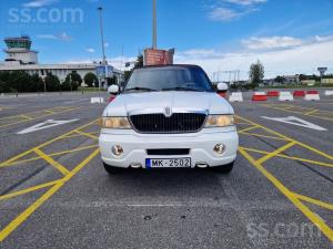 Balts Lincoln Navigator 1998 Rīga, ar dzinēja tilpumu 5.40 L un nobraukumu 129 tūkst. km par 13300 €, foto 16 vietnē AUTOMOTO.COM.LV