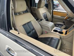 Balts Lincoln Navigator 2007 Tallina, ar dzinēja tilpumu 5.40 L un nobraukumu 326 tūkst. km par 6900 €, foto 12 vietnē AUTOMOTO.COM.LV