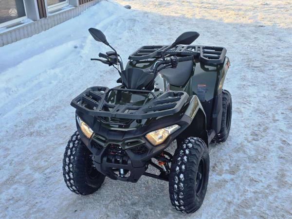 Black Loncin Xwolf 200 2025 in Panevezys, with an engine capacity of 0.20 L and mileage of 1 thousand km for 3190 €, photo 4 on AUTOMOTO.COM.LV