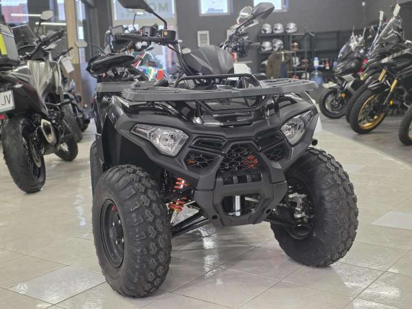 Black Loncin Xwolf 200 2026 in Panevezys, with an engine capacity of 0.20 L and mileage of 0 thousand km for 2790 €, photo 4 on AUTOMOTO.COM.LV