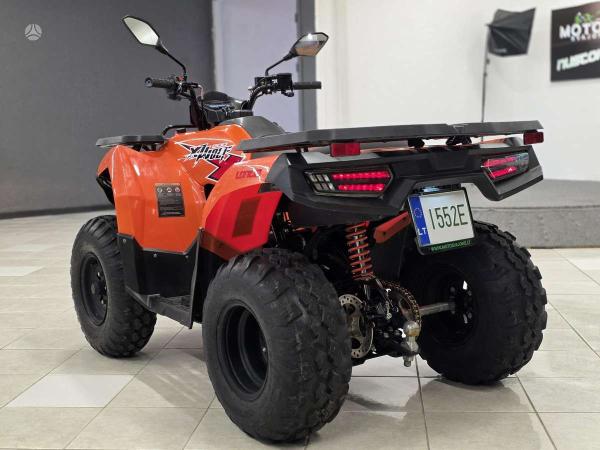 Orange Loncin Xwolf 200 2025 in Panevezys, with an engine capacity of 0.20 L and mileage of 23 thousand km for 2590 €, photo 4 on AUTOMOTO.COM.LV