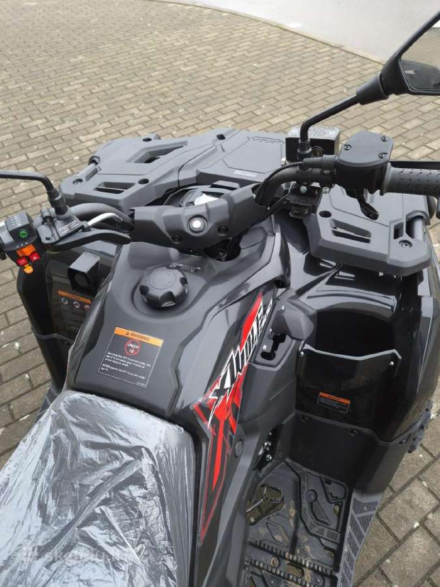 Black Loncin Xwolf 300 2025 in Raseiniai, with an engine capacity of 0.27 L and mileage of 1 thousand km for 4290 €, photo 5 on AUTOMOTO.COM.LV