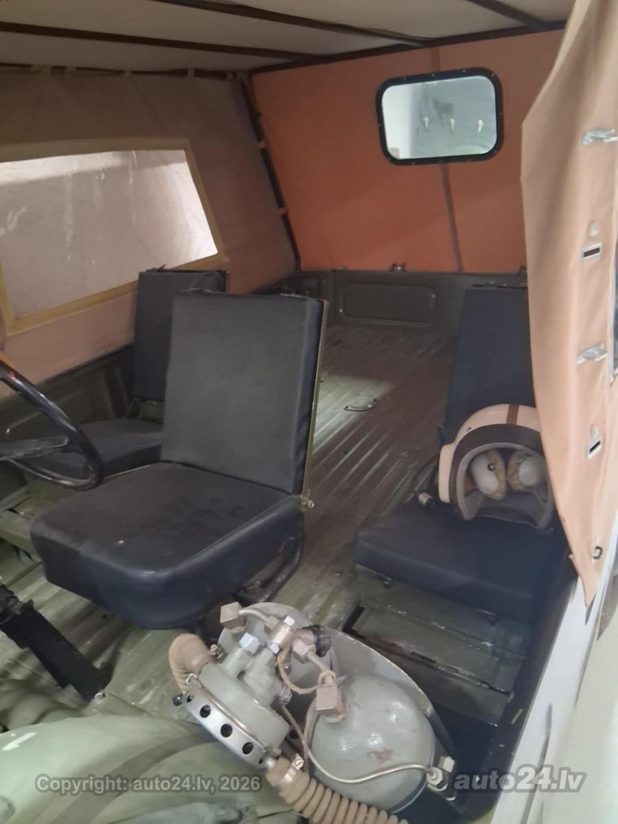 Зеленый ЛуАЗ 967 1981 в Таллин, объемом двигателя 1.20 л и пробегом 3 тыс. км за 12000 €, фото 7 на AUTOMOTO.COM.LV