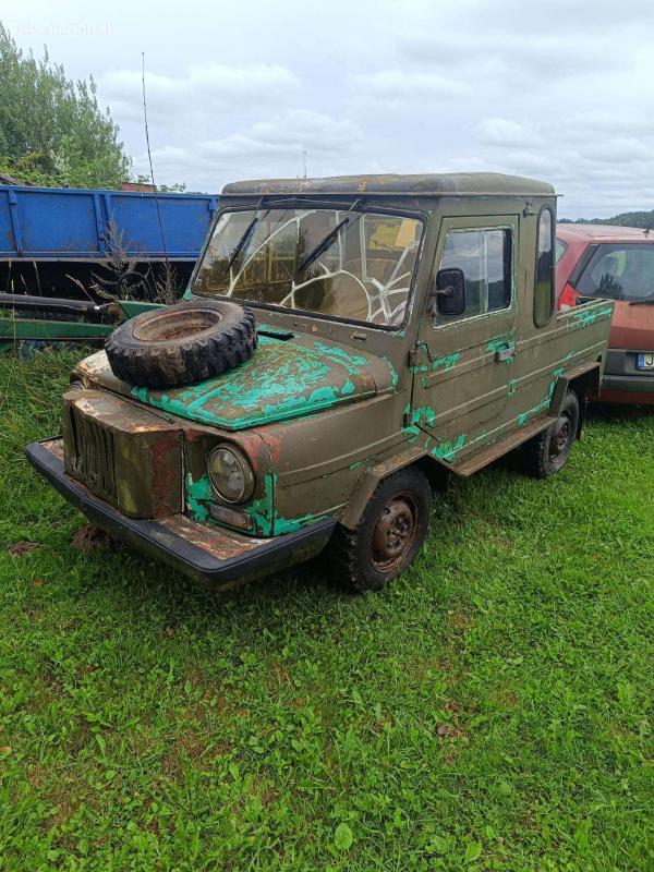 Зеленый ЛуАЗ 969М 1990 в Шилале, объемом двигателя 1.80 л и пробегом 10 тыс. км за 700 €, фото 1 на AUTOMOTO.COM.LV