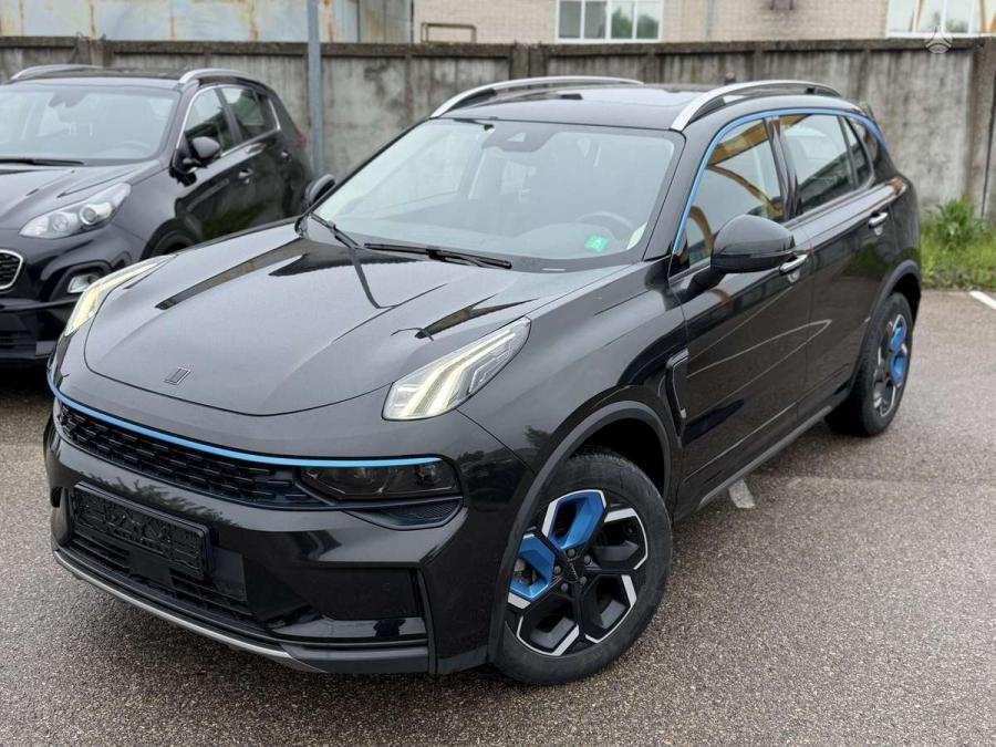 Melns Lynk & Co 01 2021 Viļņa, ar dzinēja tilpumu 1.50 L un nobraukumu 99 tūkst. km par 17800 €, foto 7 vietnē AUTOMOTO.COM.LV