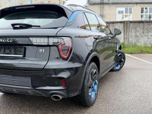 Melns Lynk & Co 01 2021 Viļņa, ar dzinēja tilpumu 1.50 L un nobraukumu 99 tūkst. km par 17800 €, foto 11 vietnē AUTOMOTO.COM.LV