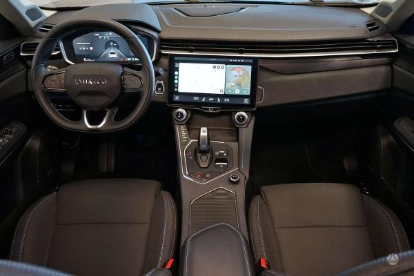 Melns Lynk & Co 01 2021 Viļņa, ar dzinēja tilpumu 1.48 L un nobraukumu 97 tūkst. km par 19500 €, foto 9 vietnē AUTOMOTO.COM.LV