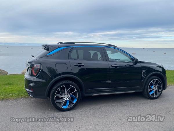 Melns Lynk & Co 01 2022 Tallina, ar dzinēja tilpumu 1.50 L un nobraukumu 53 tūkst. km par 25900 €, foto 1 vietnē AUTOMOTO.COM.LV