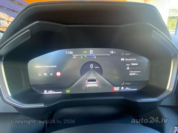 Melns Lynk & Co 01 2022 Tallina, ar dzinēja tilpumu 1.50 L un nobraukumu 53 tūkst. km par 25900 €, foto 10 vietnē AUTOMOTO.COM.LV