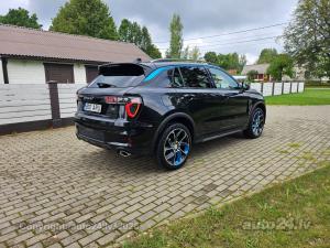 Black Lynk & Co 01 2022 in Tallinn, with an engine capacity of 1.50 L and mileage of 77 thousand km for 24990 €, photo 6 on AUTOMOTO.COM.LV