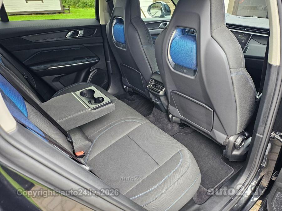 Black Lynk & Co 01 2022 in Tallinn, with an engine capacity of 1.50 L and mileage of 77 thousand km for 24990 €, photo 13 on AUTOMOTO.COM.LV